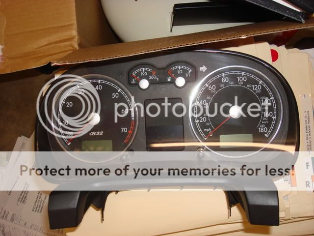 R32 Cluster | VW Vortex - Volkswagen Forum