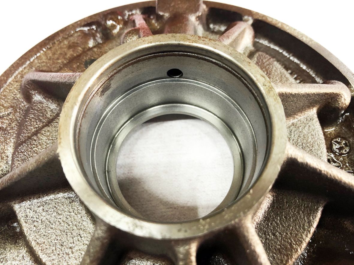 Torque Converter Leaking (POURING) Oil | Range Rovers Forum