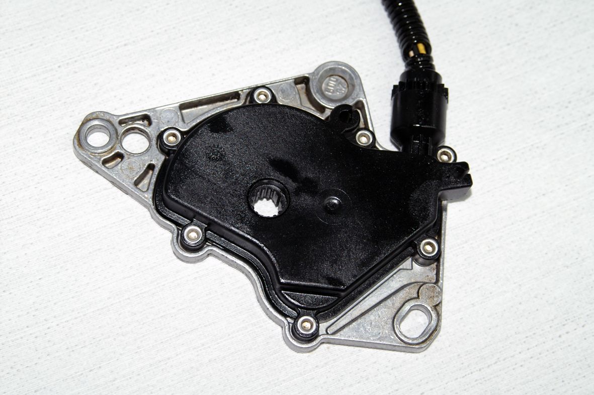 L322 - XYZ Switch | LandyZone - Land Rover Forum
