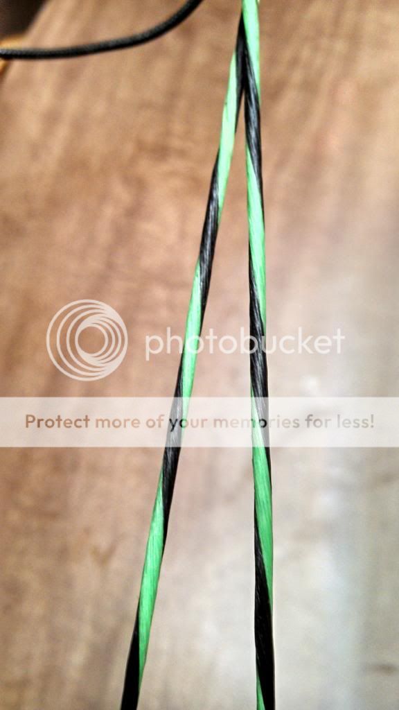Flo green and black strings | Archery Talk Forum